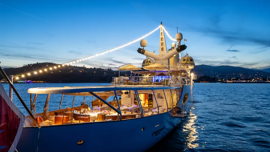 Christina O yacht (Canadian Vickers, 99.13m, 1943)